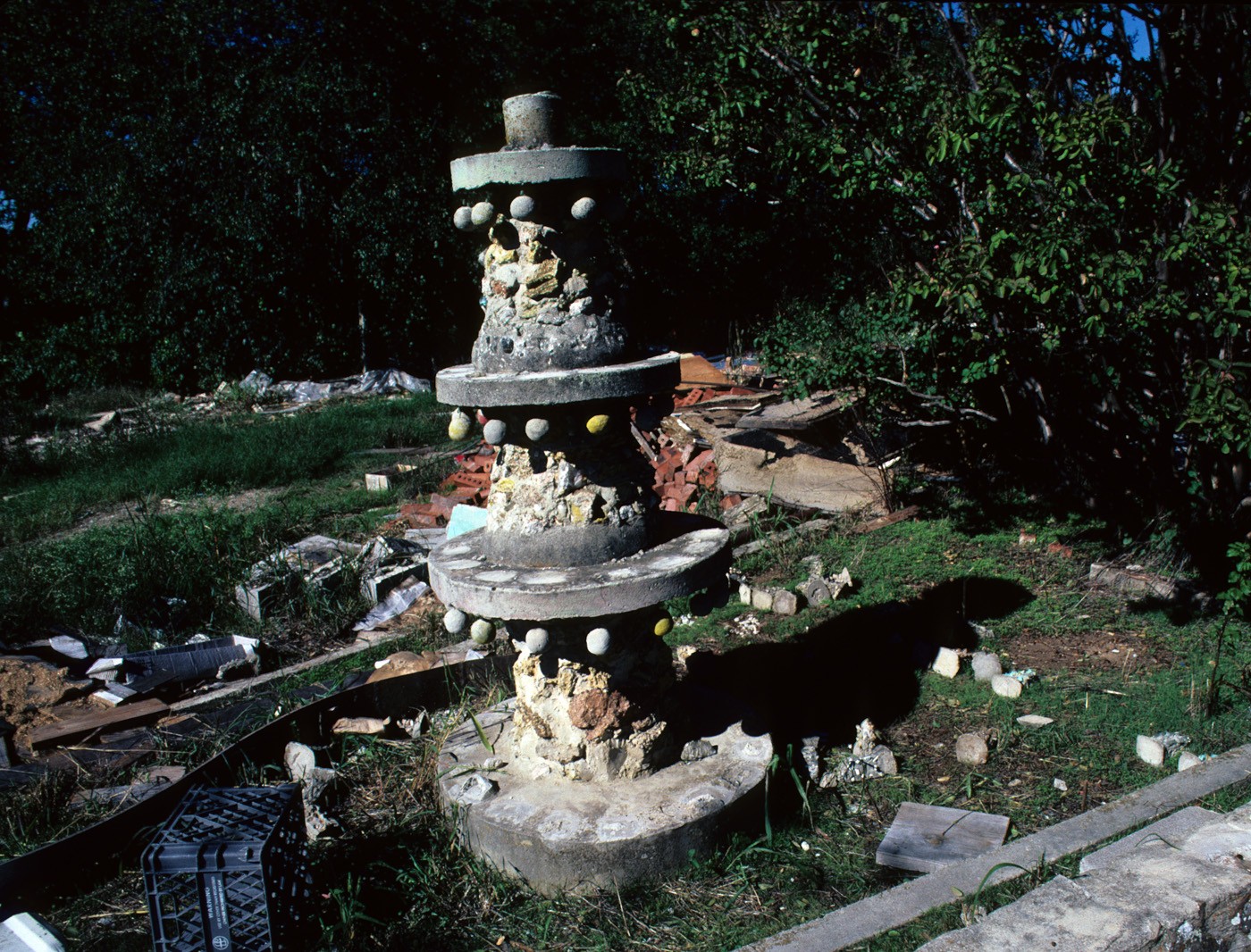 George & Ruth Ray, Ornamental Garden | SPACES Archives