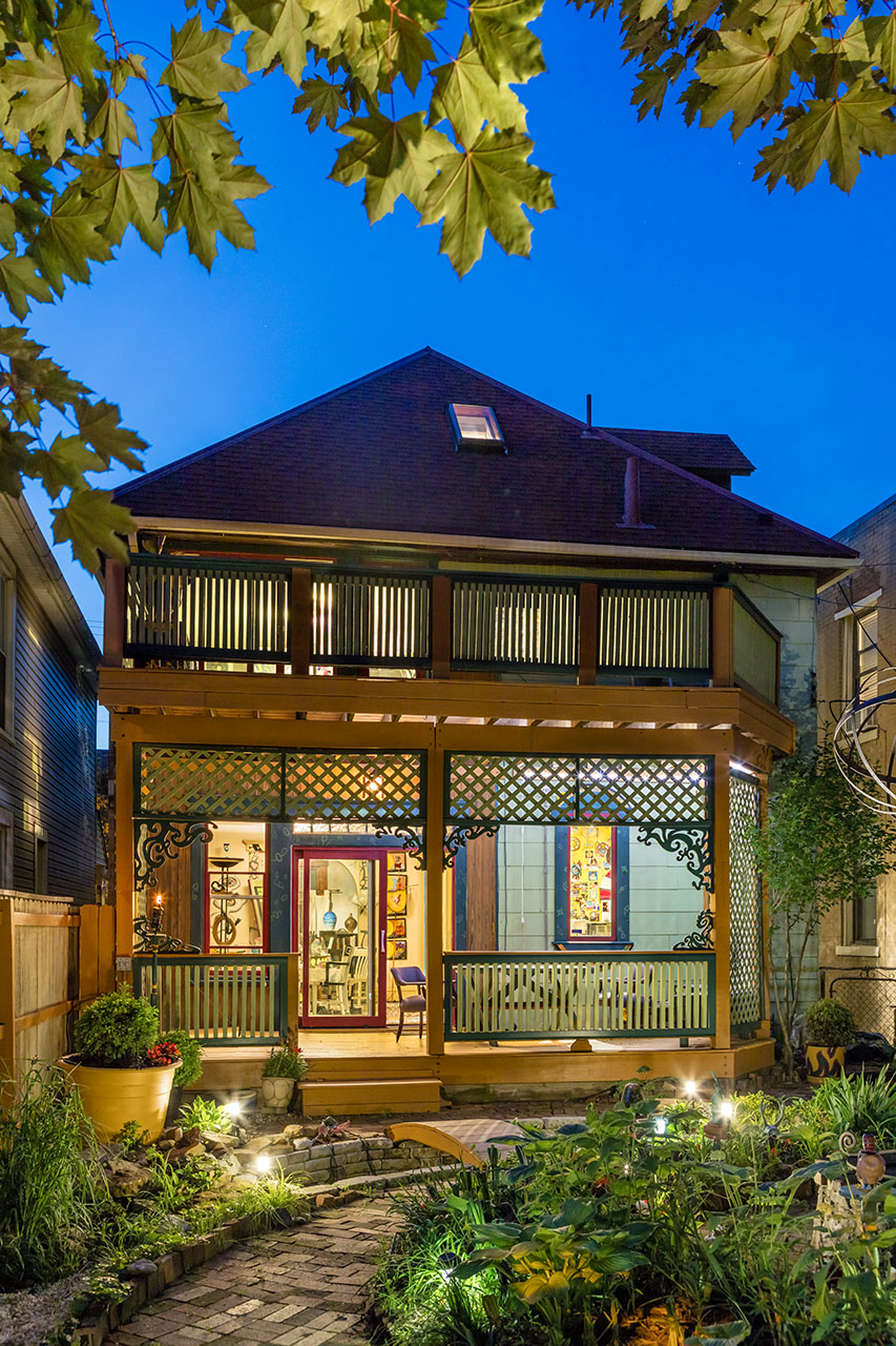 WinceWorld | SPACES Archives